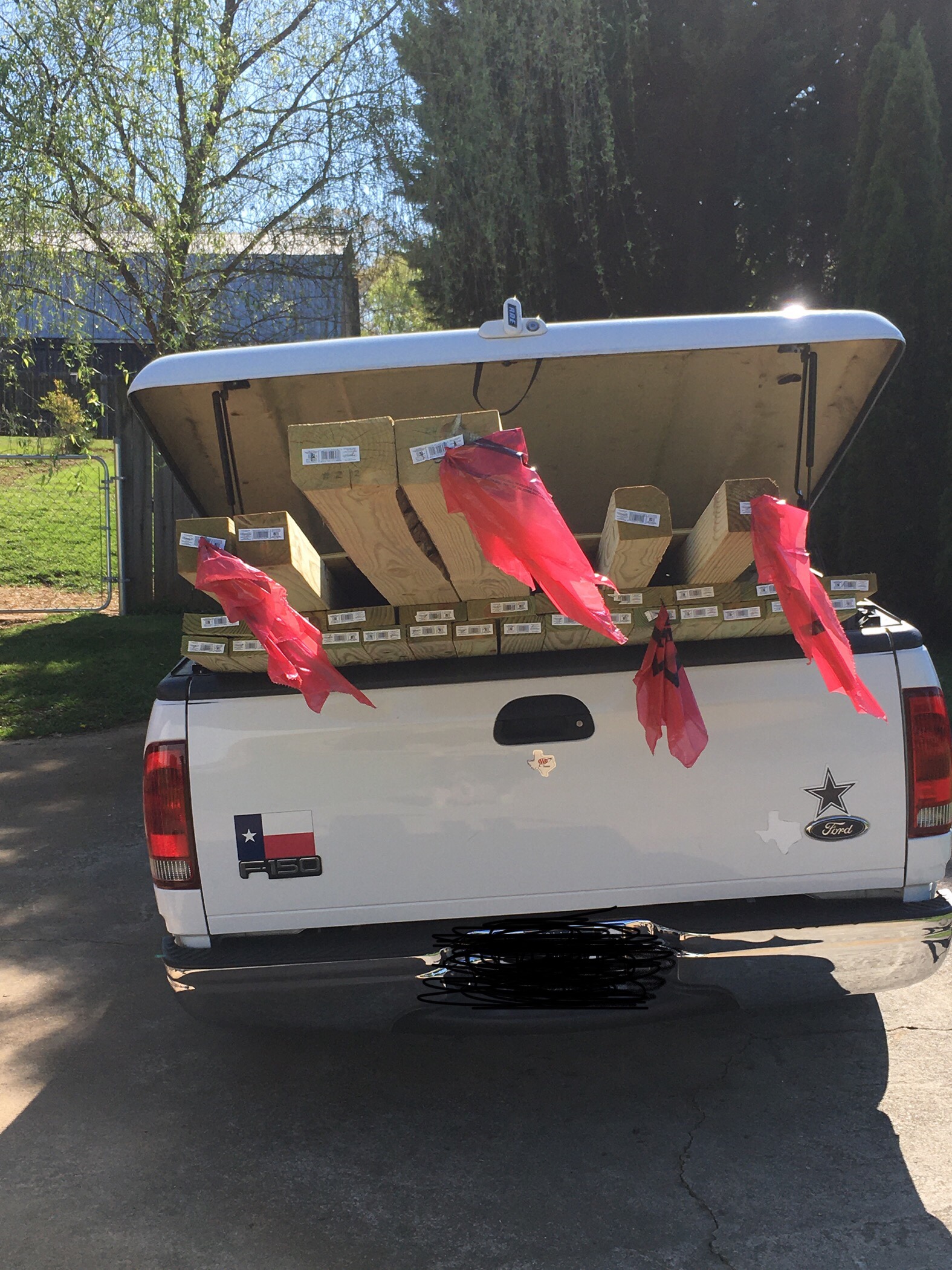 Building a Grape Arbor in Your Backyard. | The Kuntry Klucker